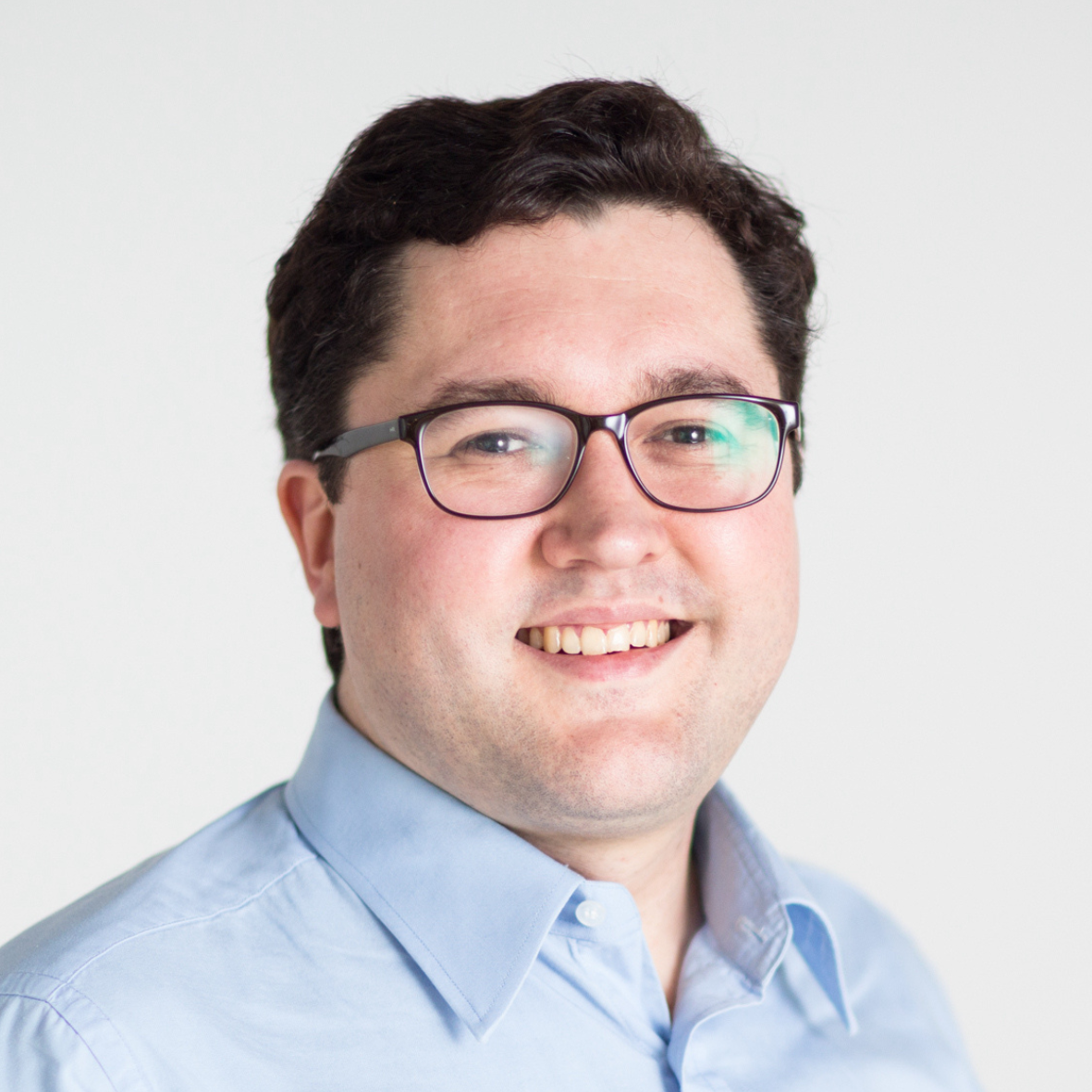 About Us - offseas.community